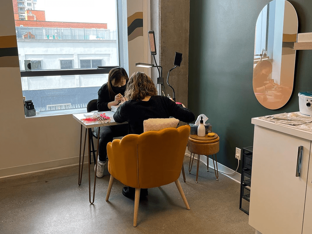 How To Create A Nail Salon Space In 6 Easy Steps